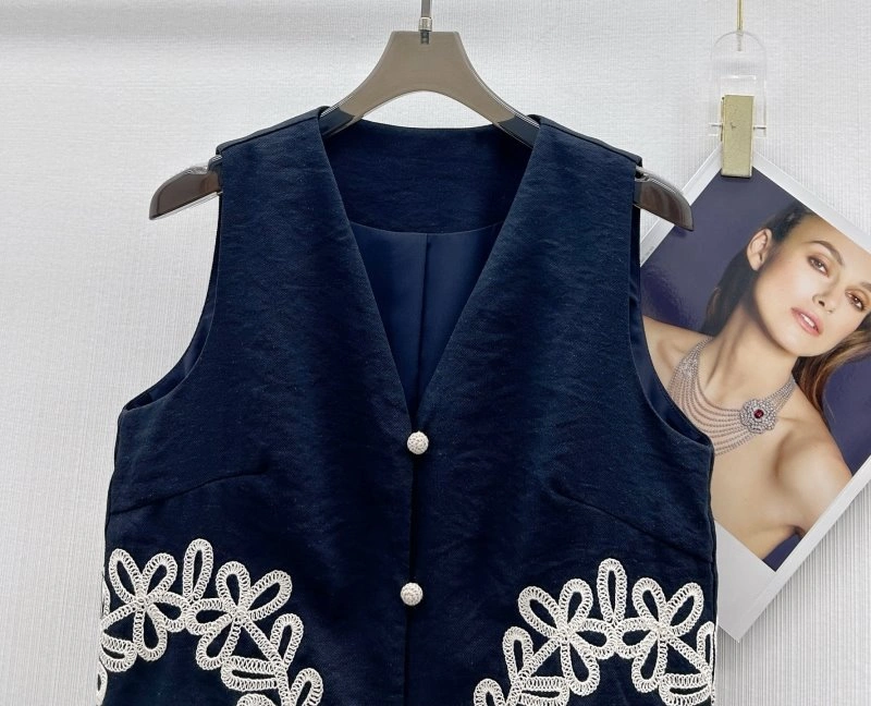 Cut-rate Unclassified Brand Dress Suits