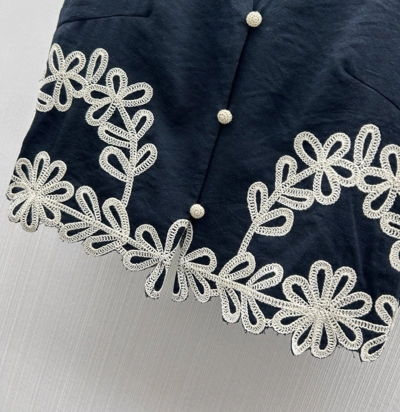 Cut-rate Unclassified Brand Dress Suits