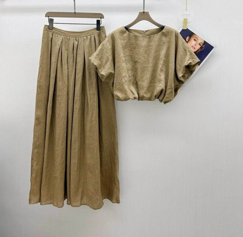 Unclassified Brand Dress Suits