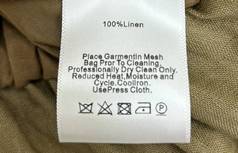 Indistinguishable Unclassified Brand Dress Suits