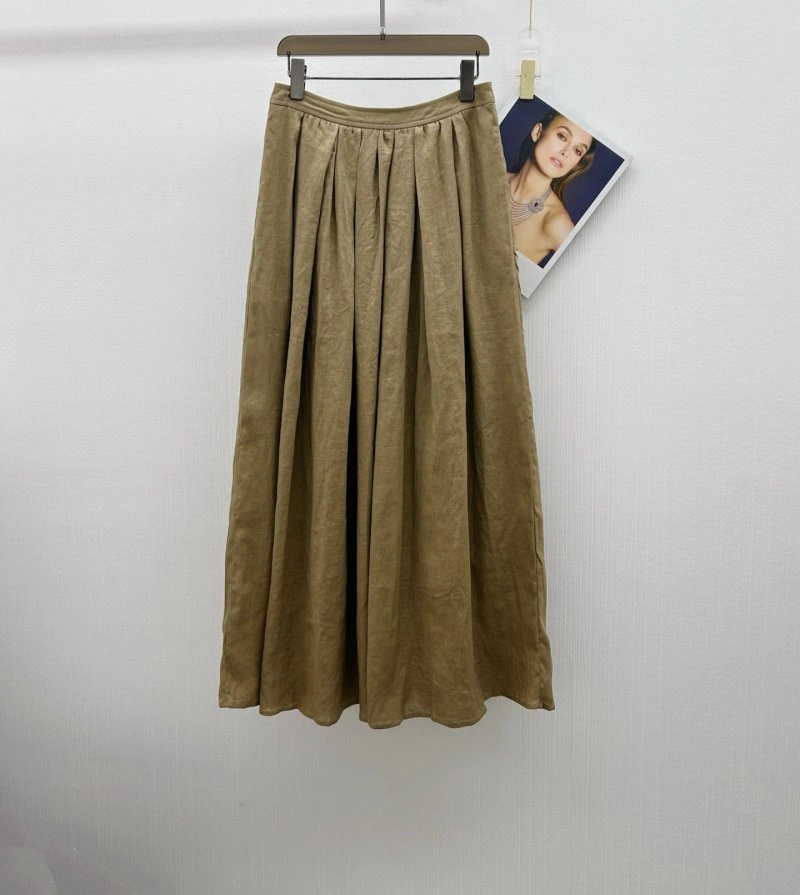 Indistinguishable Unclassified Brand Dress Suits