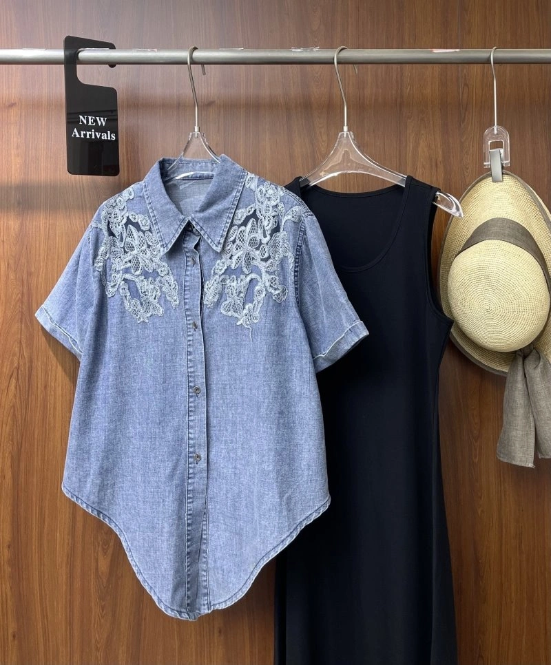 Budget-friendly Unclassified Brand Dress Suits