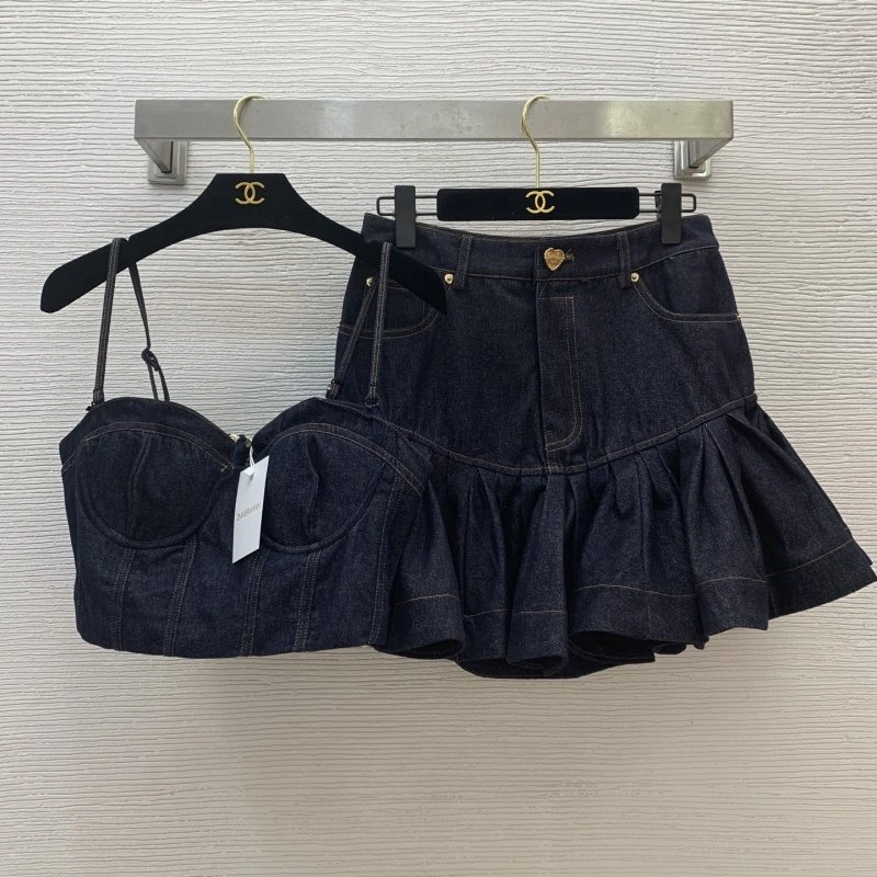 Unclassified Brand Dress Suits