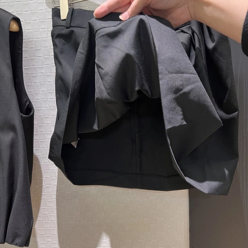 Value-priced Unclassified Brand Dress Suits