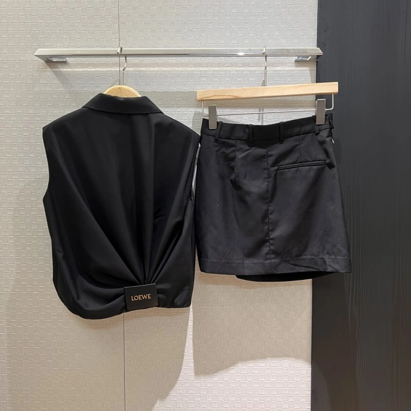 Value-priced Unclassified Brand Dress Suits