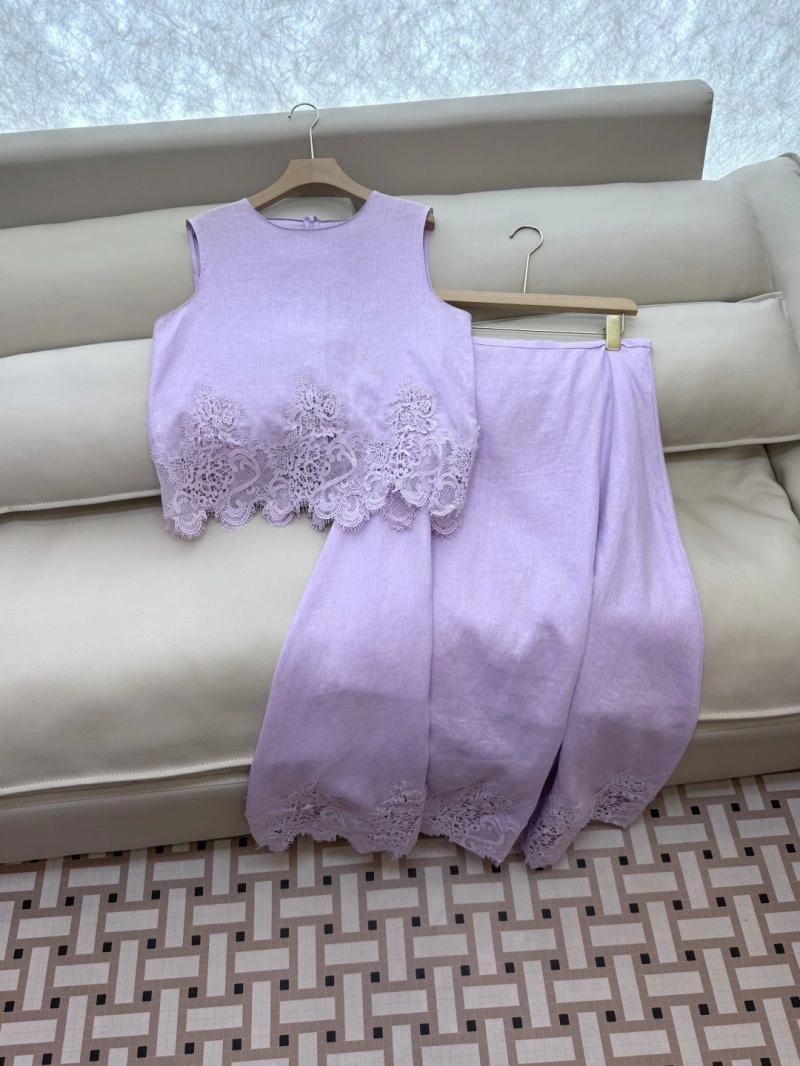 Reasonably priced Unclassified Brand Dress Suits