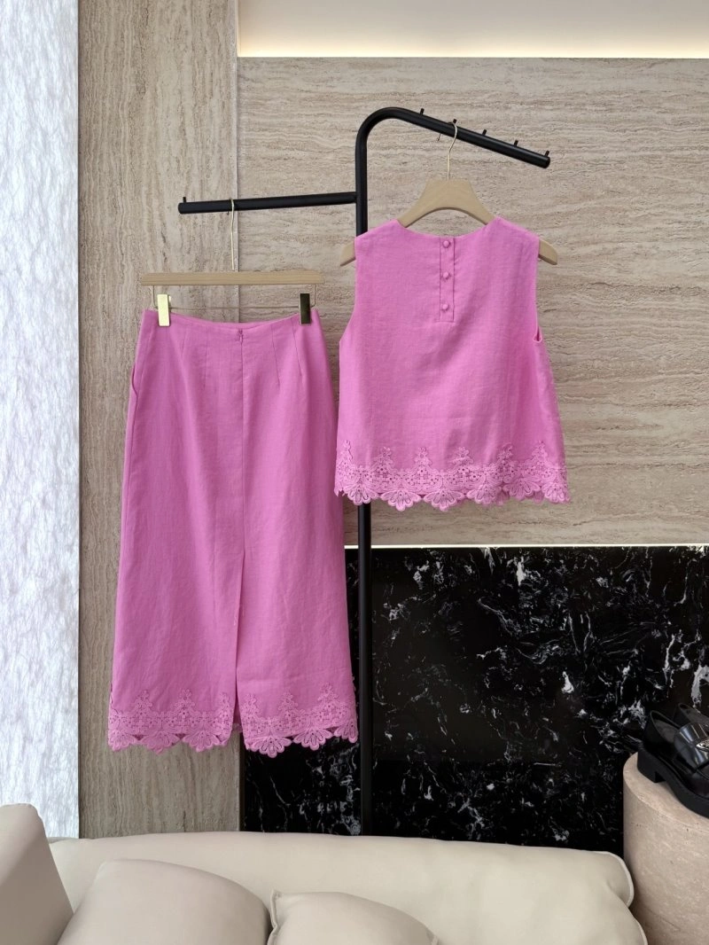 Economical Unclassified Brand Dress Suits