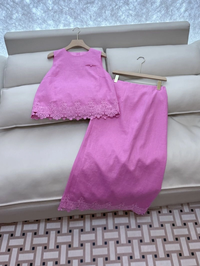 Economical Unclassified Brand Dress Suits