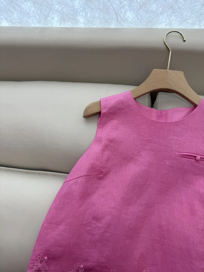 Economical Unclassified Brand Dress Suits