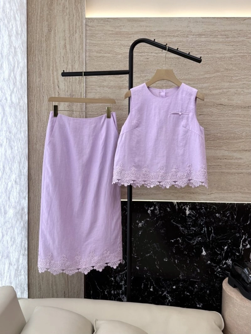 Unclassified Brand Dress Suits