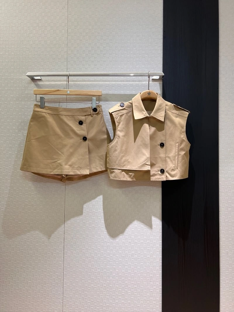 Unclassified Brand Dress Suits