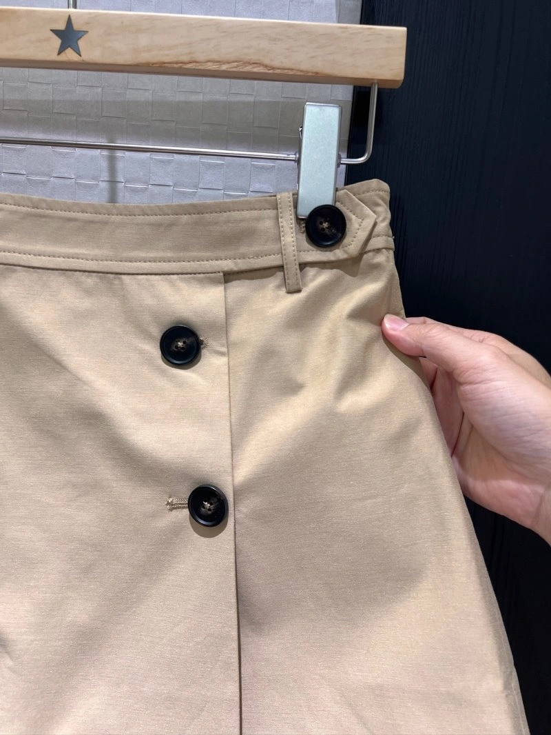 Top match Unclassified Brand Dress Suits