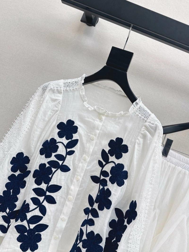 Accurate model Unclassified Brand Dress Suits