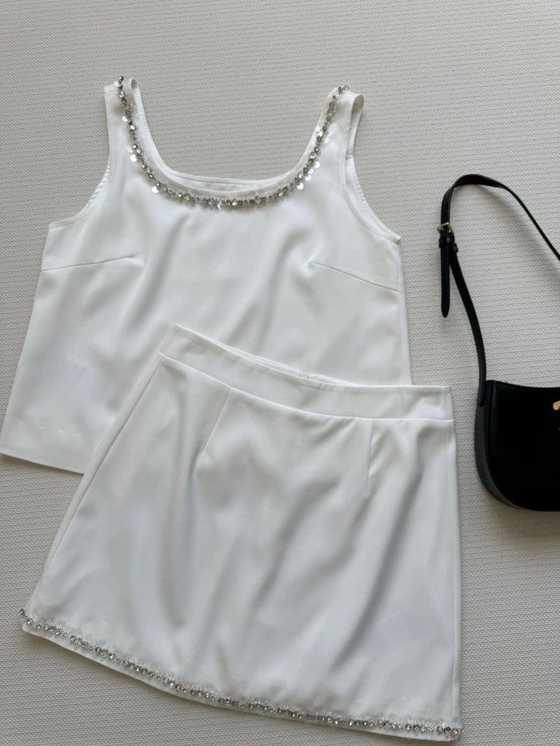 Unclassified Brand Dress Suits