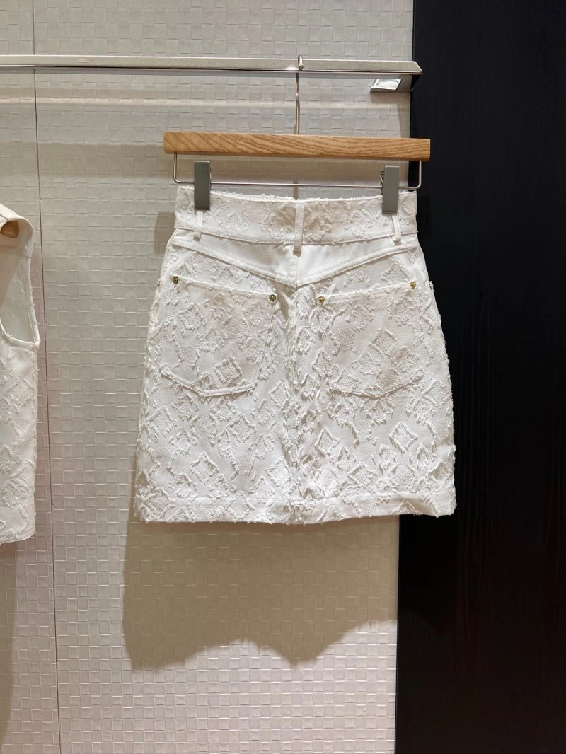 Economical Unclassified Brand Dress Suits