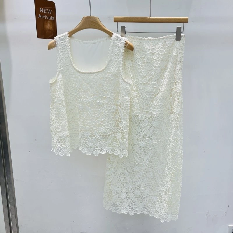 Discounted Unclassified Brand Dress Suits