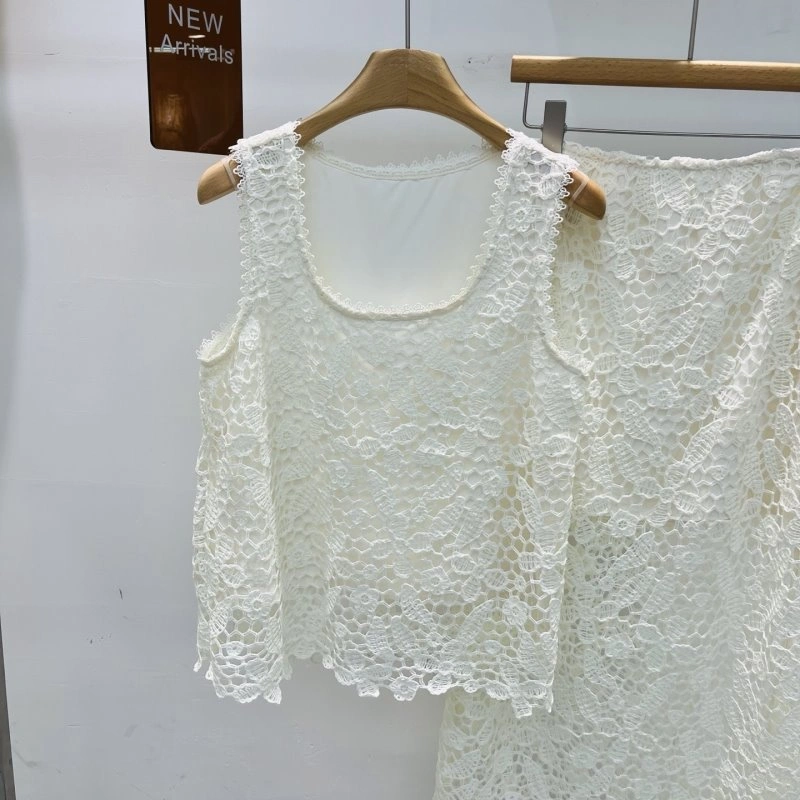 Discounted Unclassified Brand Dress Suits
