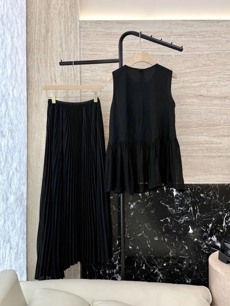 Budget-friendly Unclassified Brand Dress Suits
