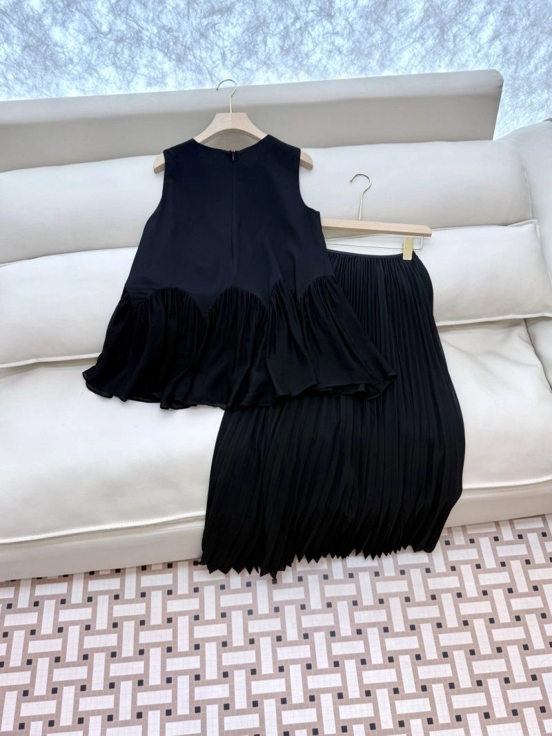 Budget-friendly Unclassified Brand Dress Suits
