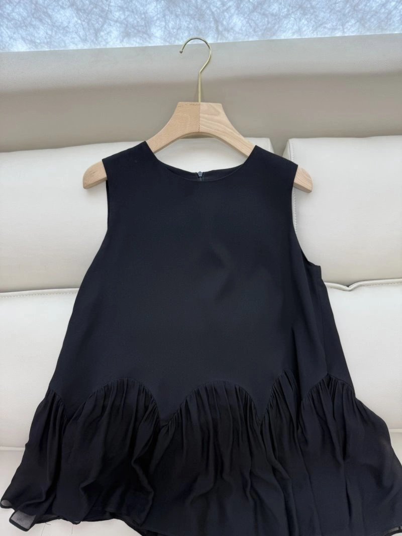 Budget-friendly Unclassified Brand Dress Suits