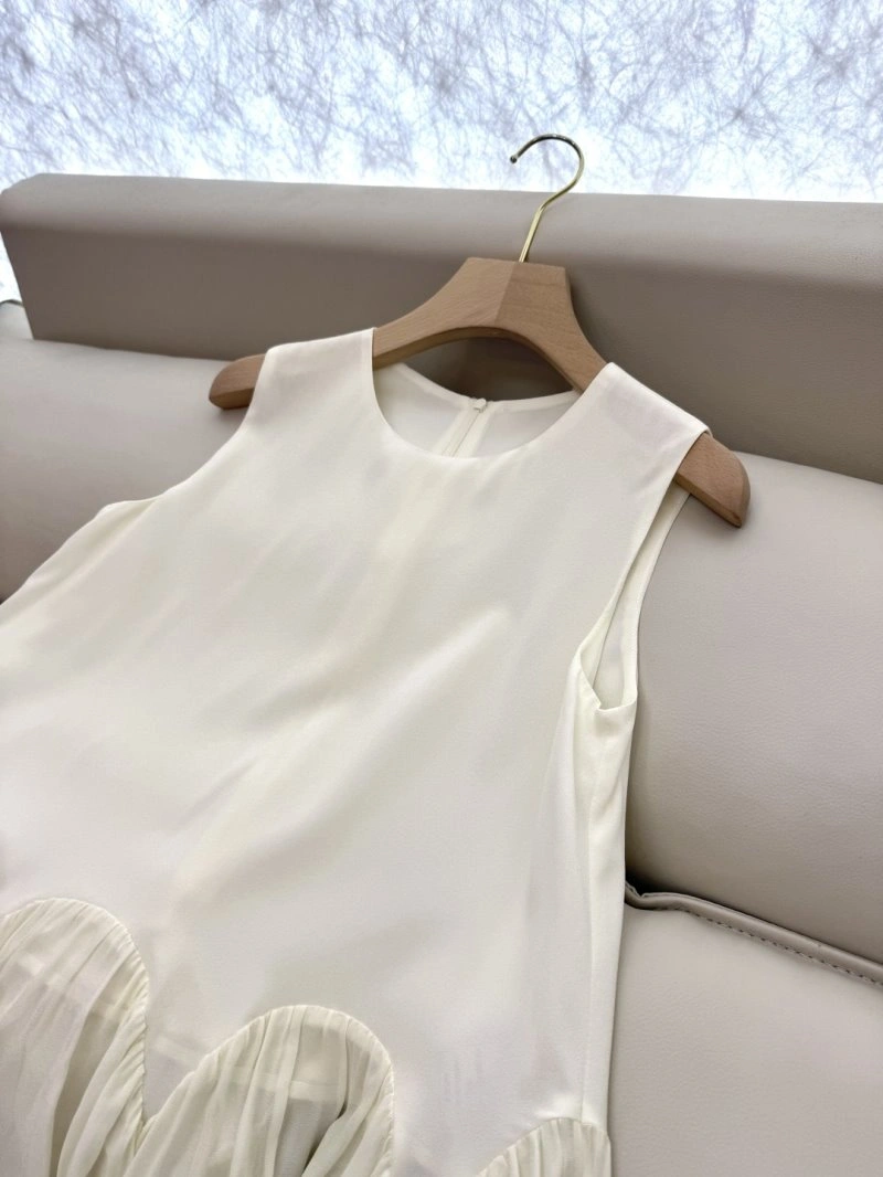 Economical Unclassified Brand Dress Suits