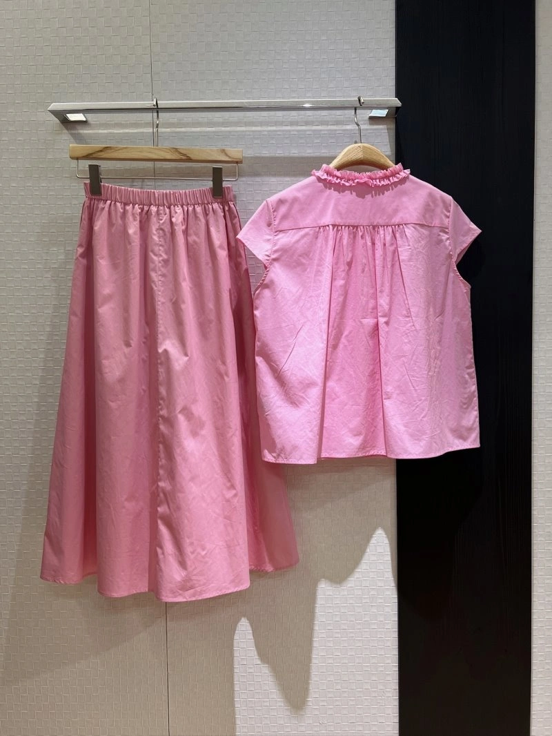 Budget-friendly Unclassified Brand Dress Suits