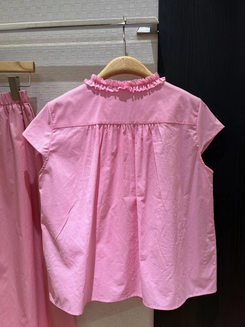 Budget-friendly Unclassified Brand Dress Suits