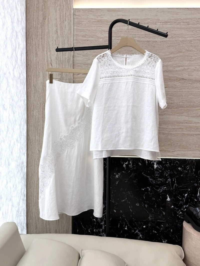 Unclassified Brand Dress Suits