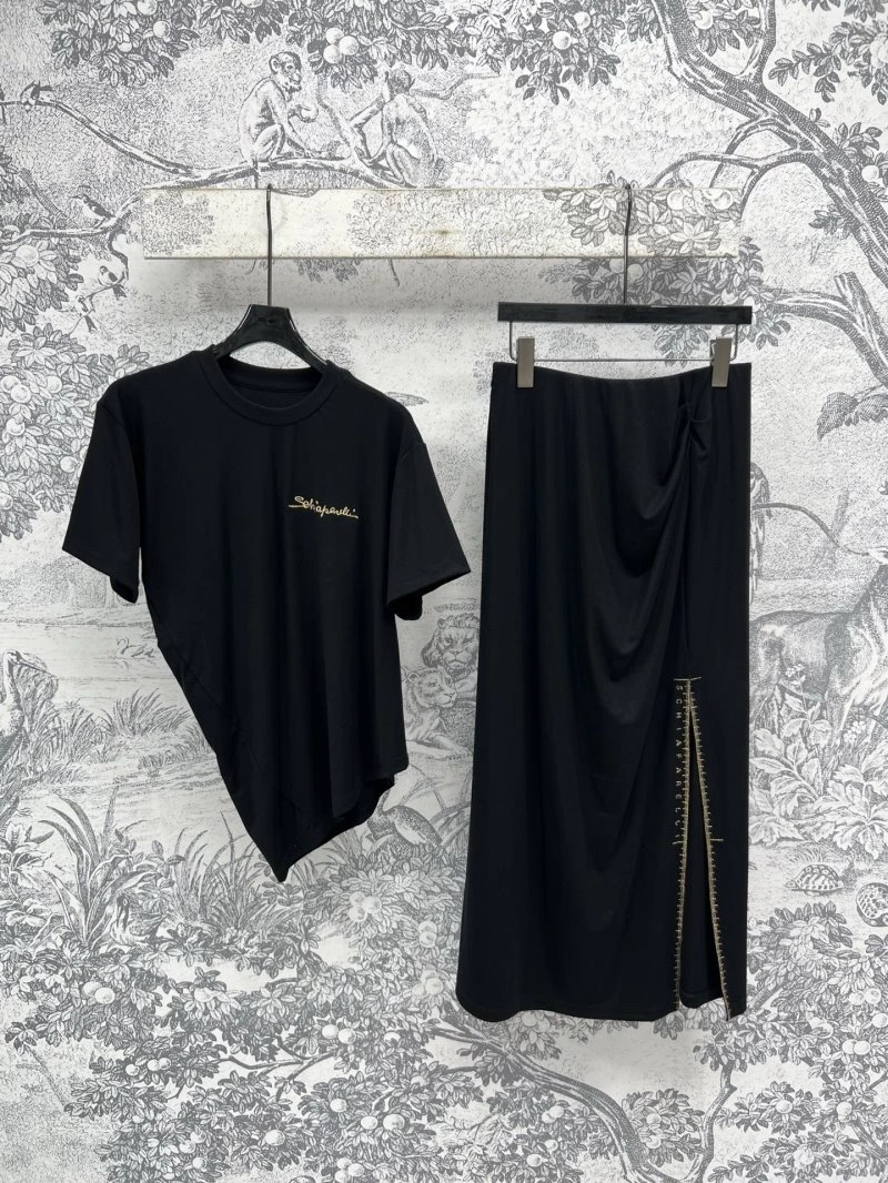 Unclassified Brand Dress Suits