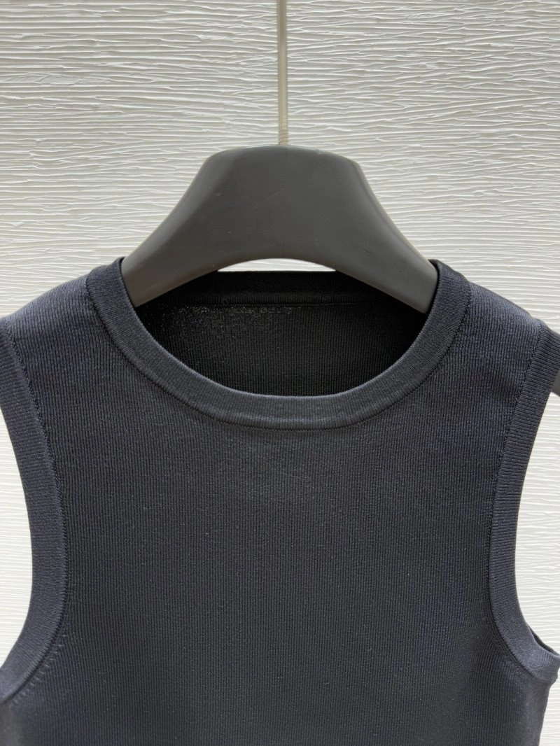 Real Unclassified Brand Dress Suits