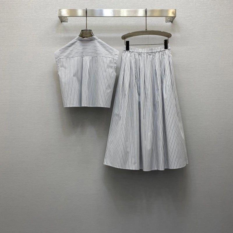 Official Unclassified Brand Dress Suits