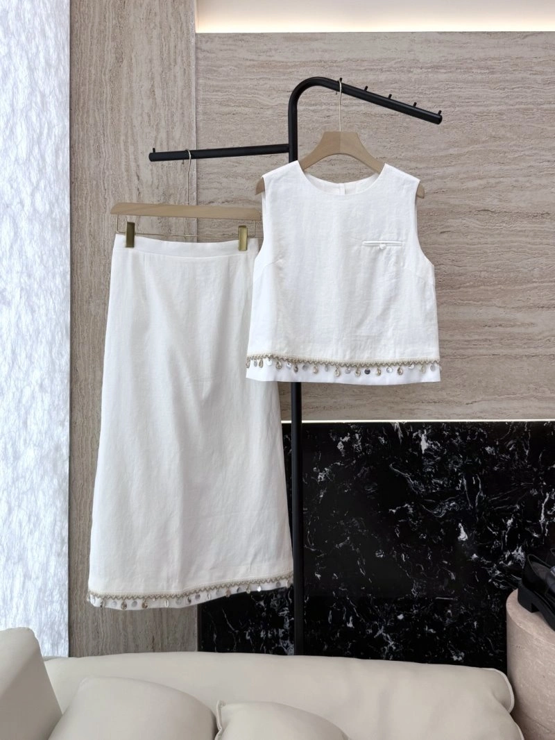 Unclassified Brand Dress Suits