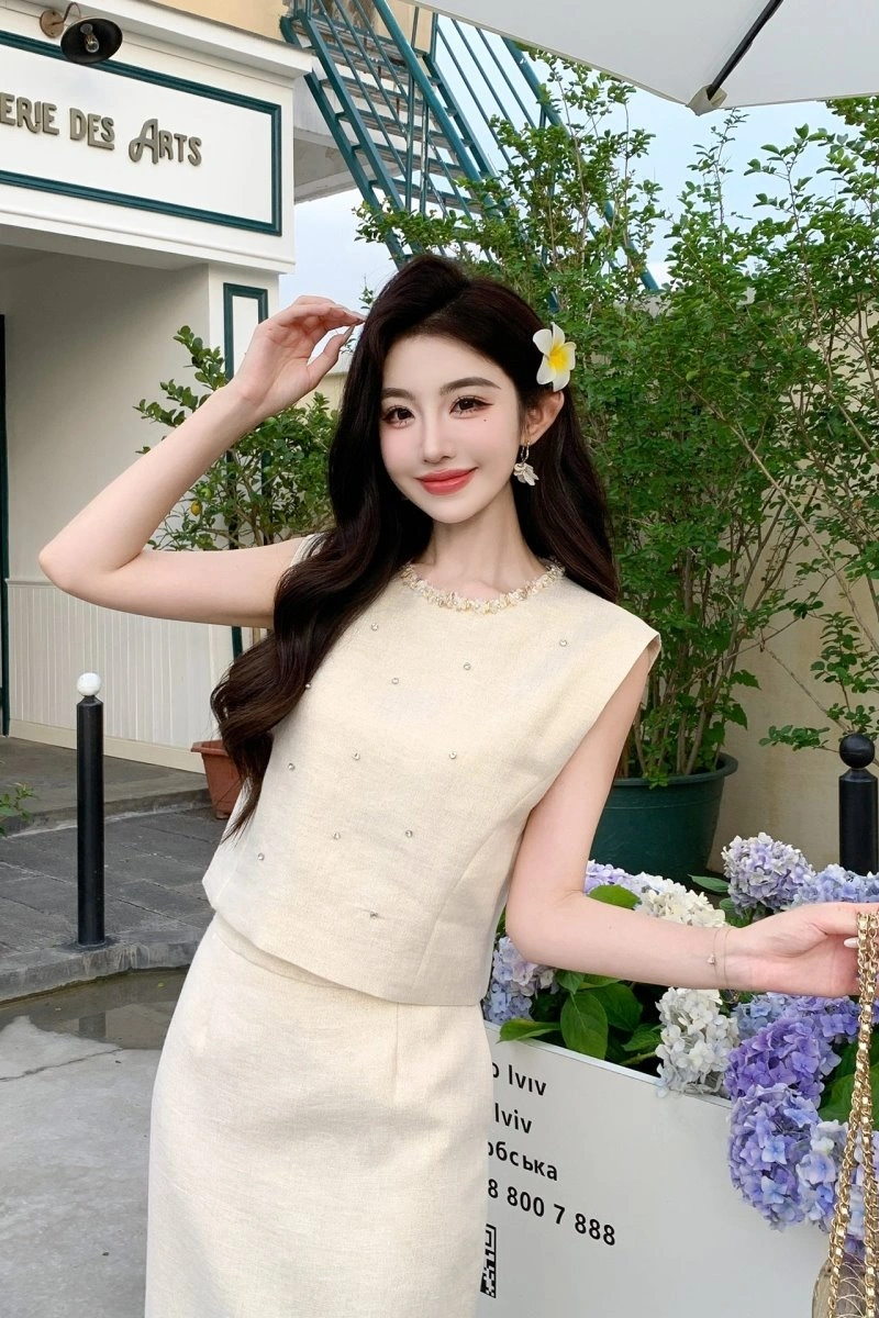 Exact replica Unclassified Brand Dress Suits