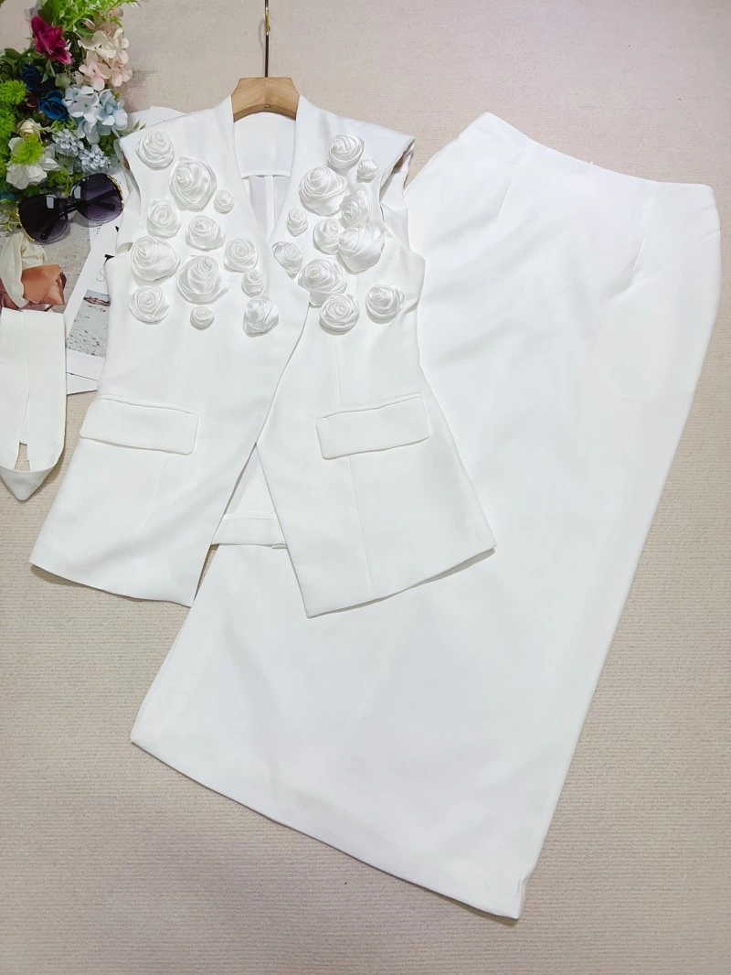 Discounted Unclassified Brand Dress Suits