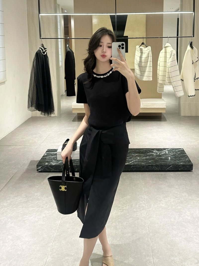 Cut-rate Unclassified Brand Dress Suits