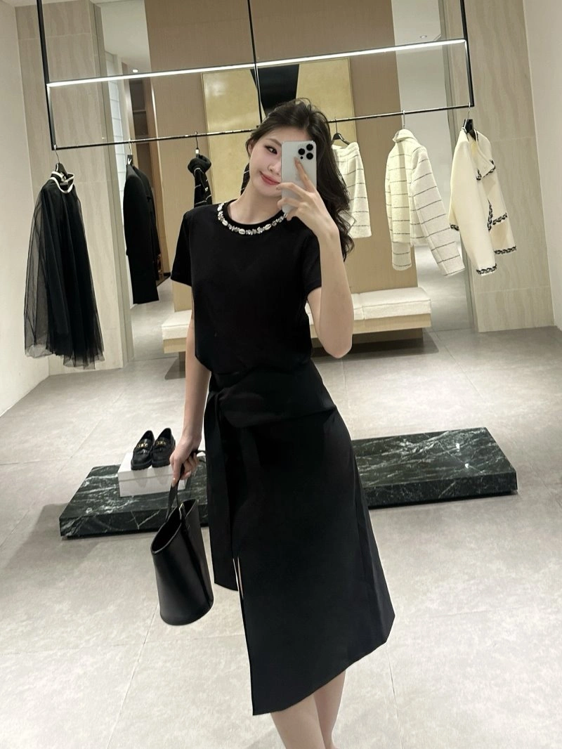 Cut-rate Unclassified Brand Dress Suits