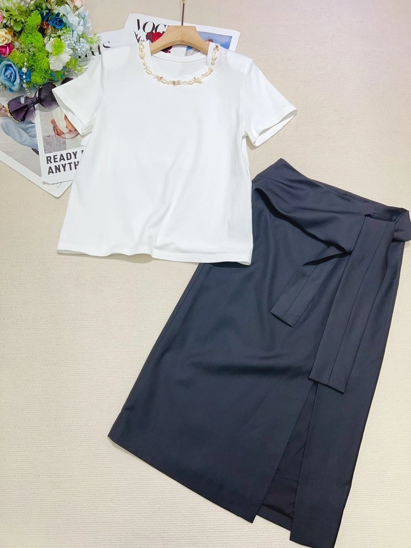 Reasonably priced Unclassified Brand Dress Suits