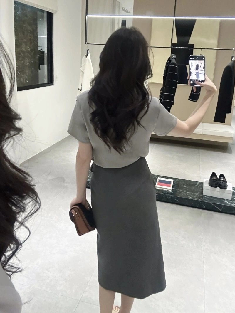 Accurate model Unclassified Brand Dress Suits