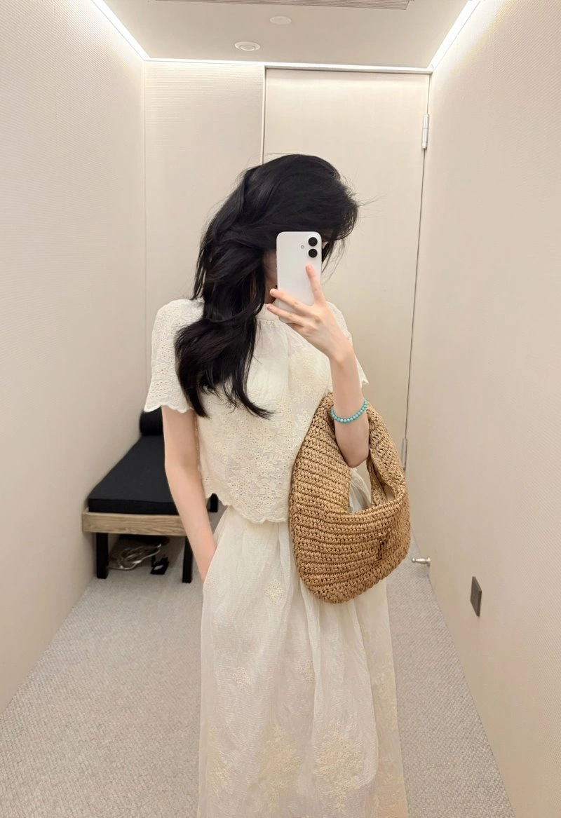 Factory-made Unclassified Brand Dress Suits