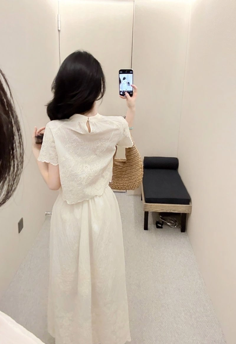 Factory-made Unclassified Brand Dress Suits