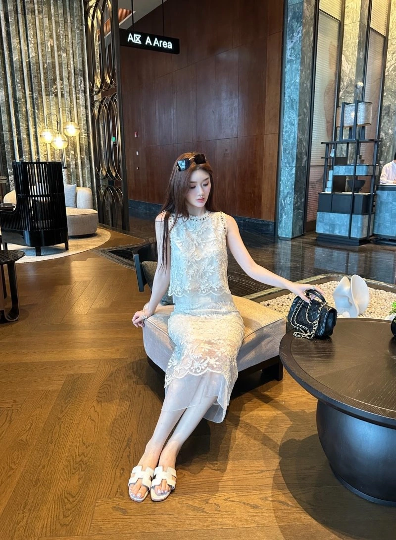 Unclassified Brand Dress Suits
