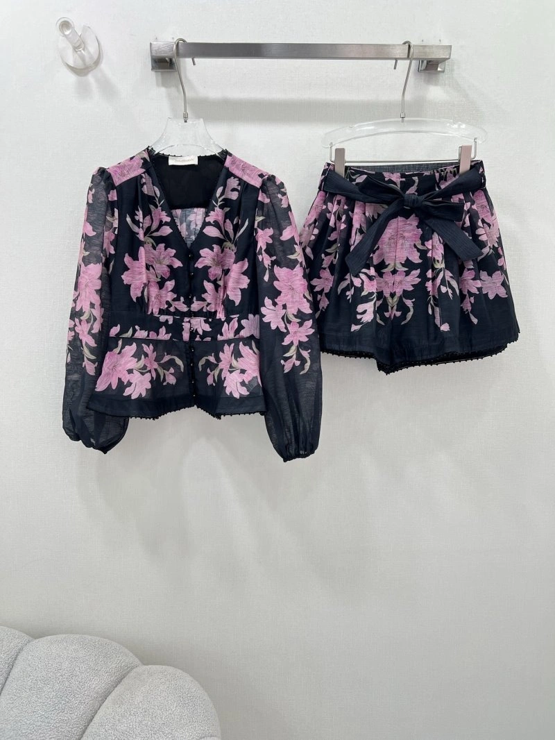 Unclassified Brand Dress Suits