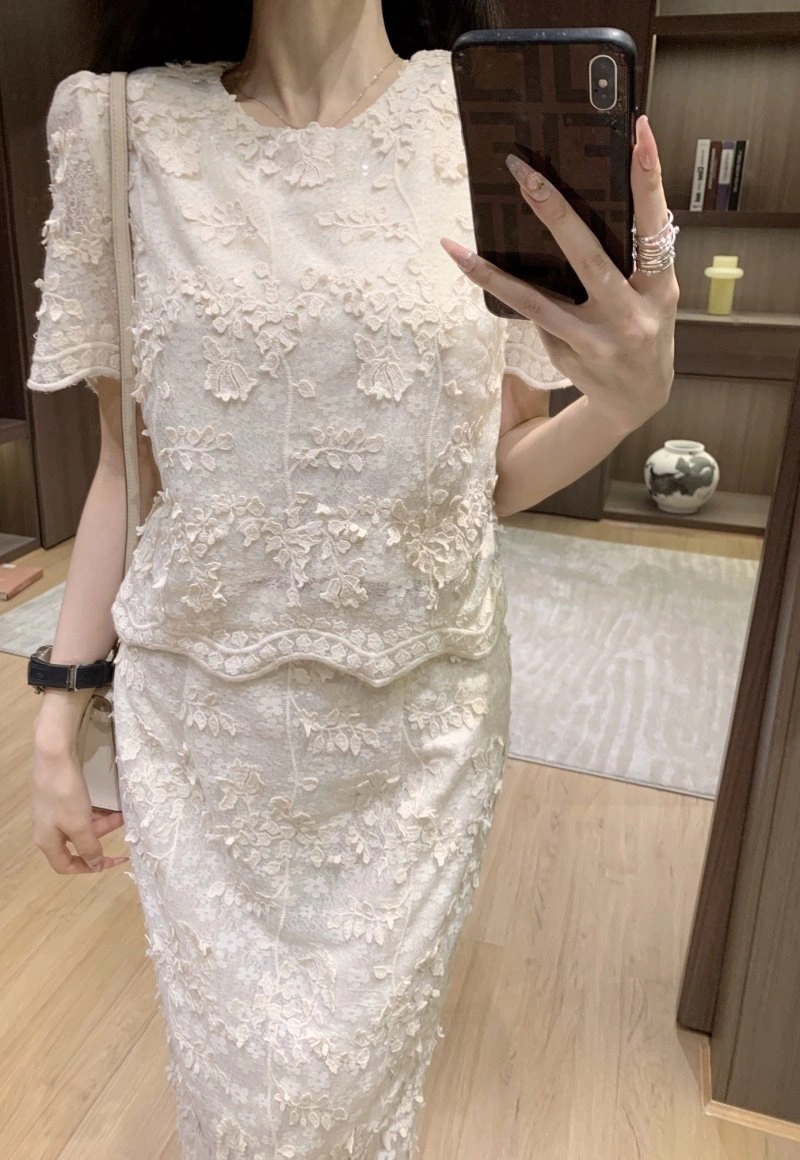 Economical Unclassified Brand Dress Suits