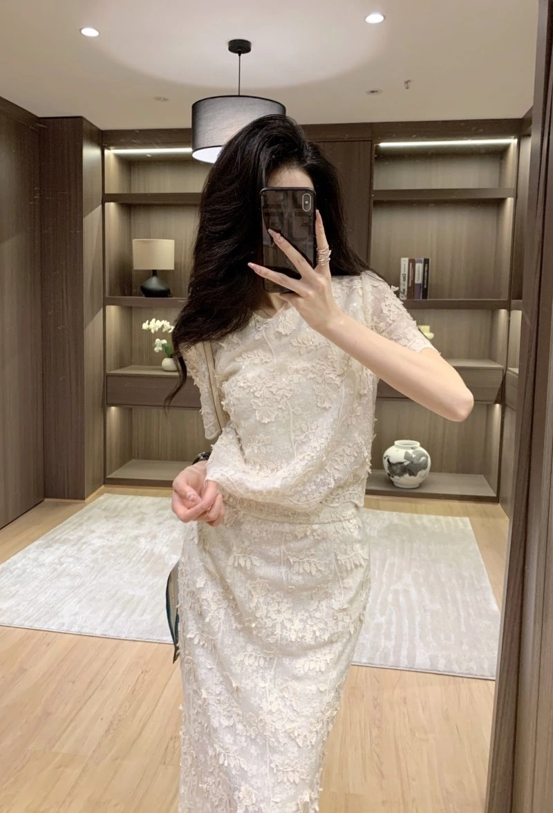 Economical Unclassified Brand Dress Suits
