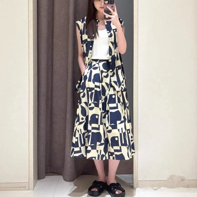 Unclassified Brand Dress Suits