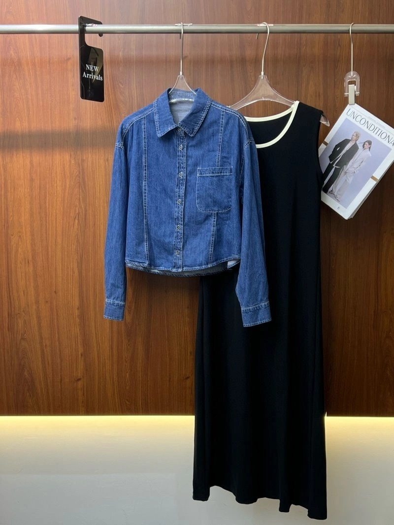 Official Unclassified Brand Dress Suits