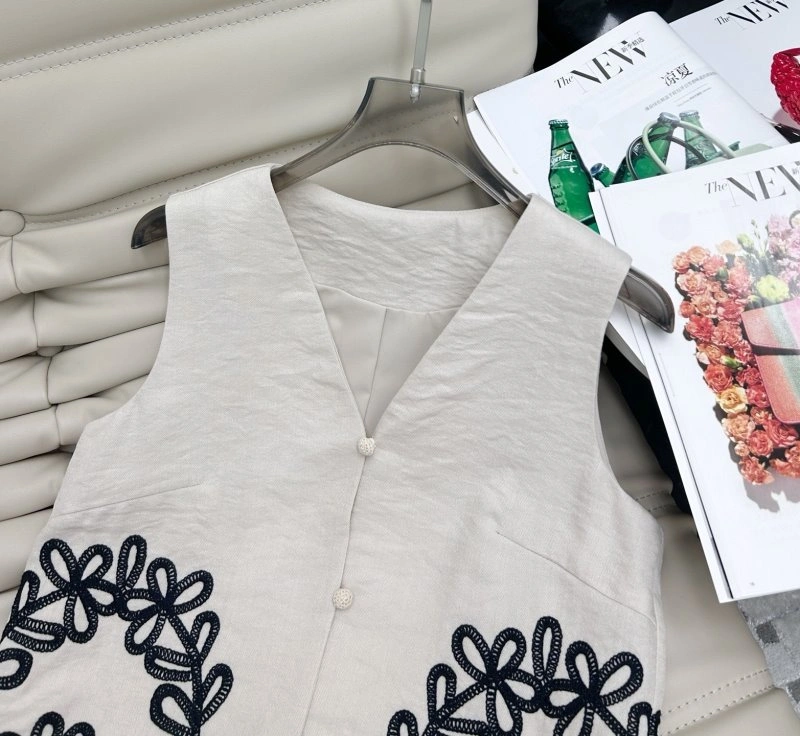 Official Unclassified Brand Dress Suits