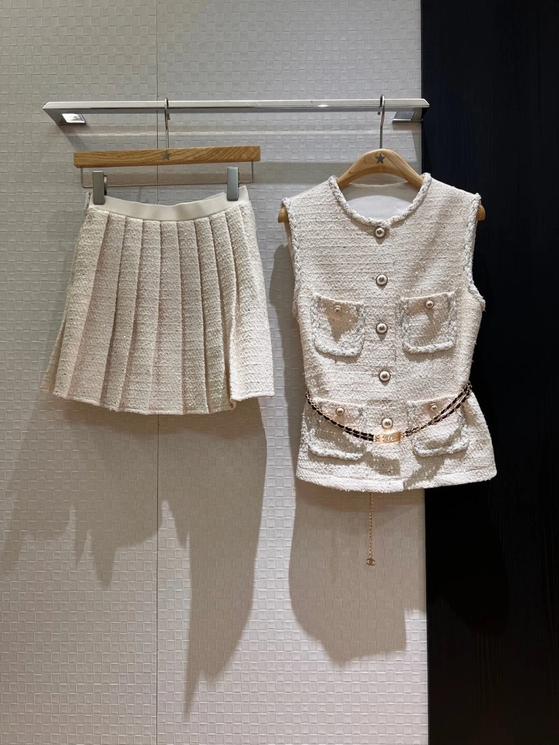 Unclassified Brand Dress Suits