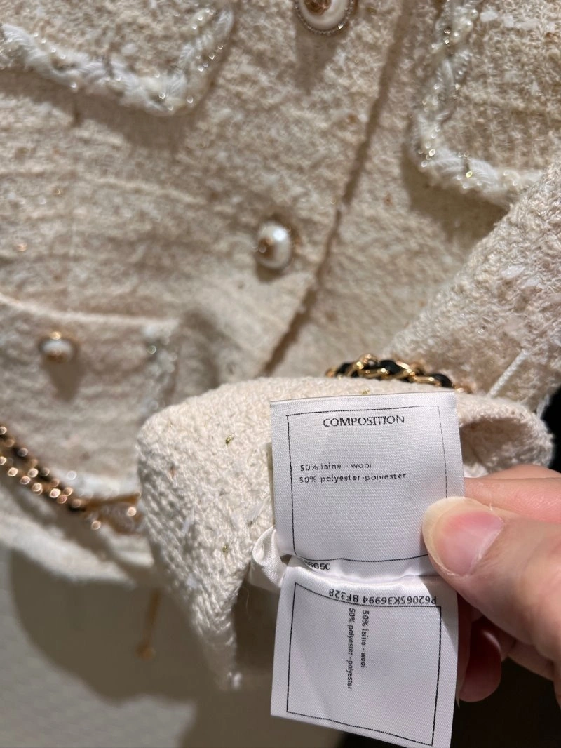 Bargain Unclassified Brand Dress Suits