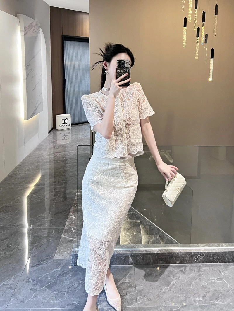 Unclassified Brand Dress Suits